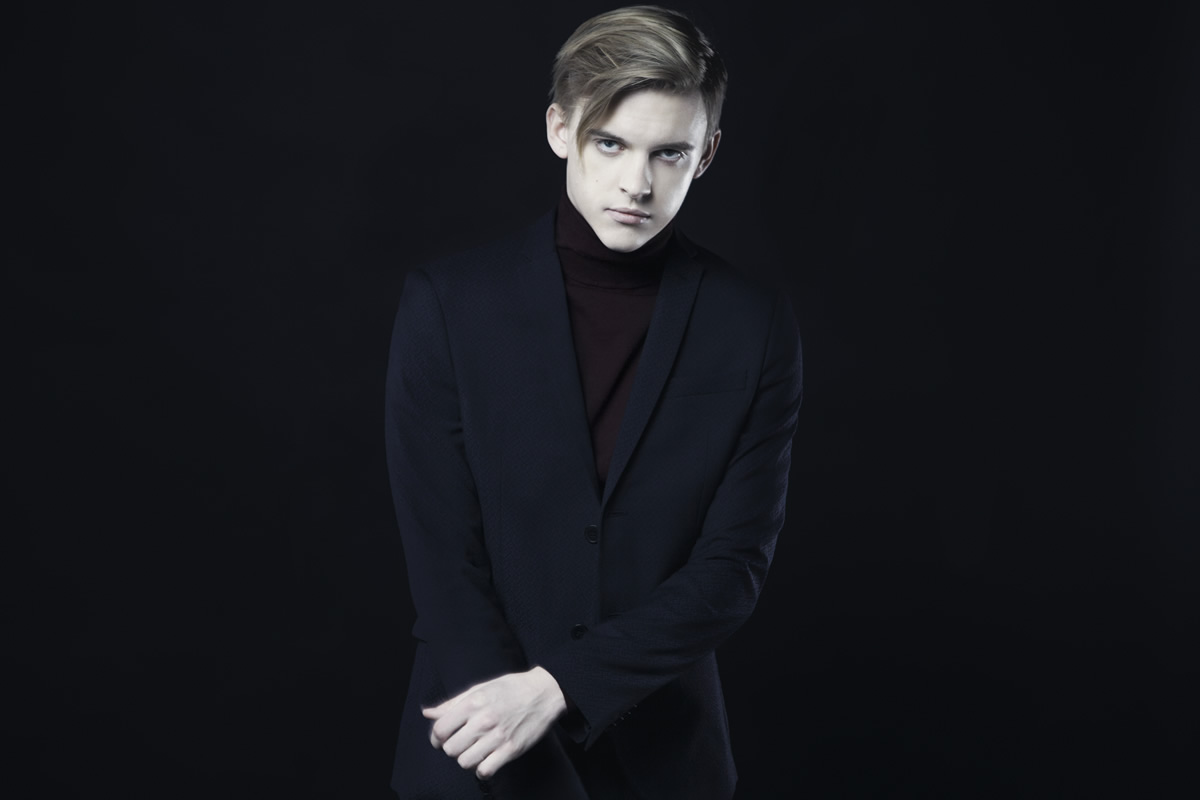 Eurovision Song Contest 2016: Estonia – “Play” By Jüri Pootsmann – Talk ...