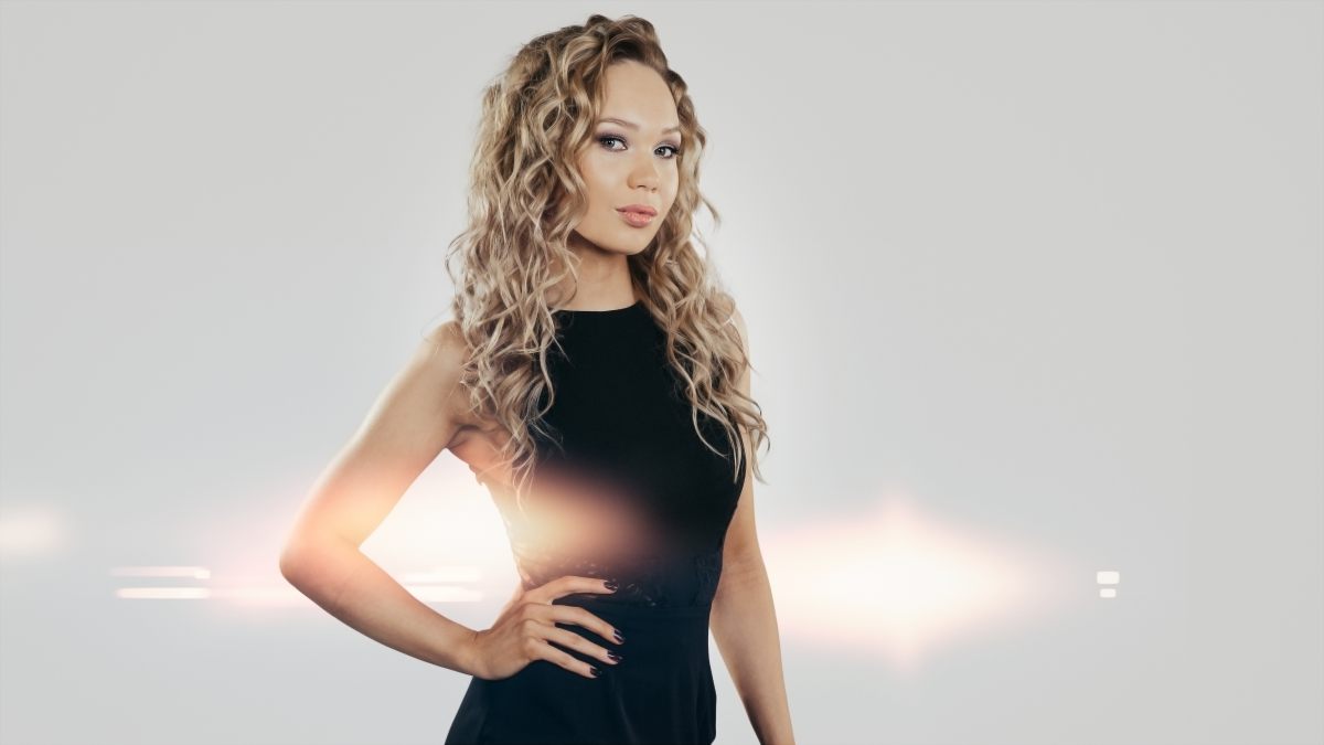 Eurovision Song Contest 2016: Iceland – “Icebreaker” By Agnete – Talk ...