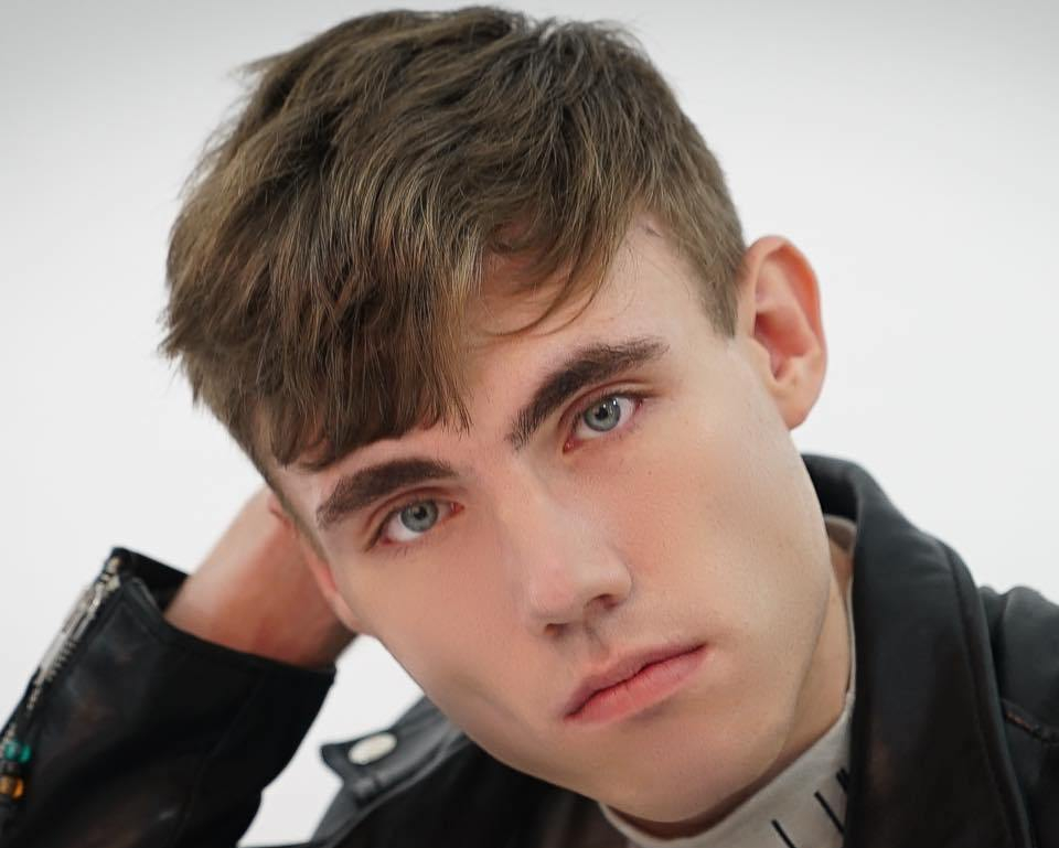 SPOTLIGHT: Asher Knight – Talk About Pop Music