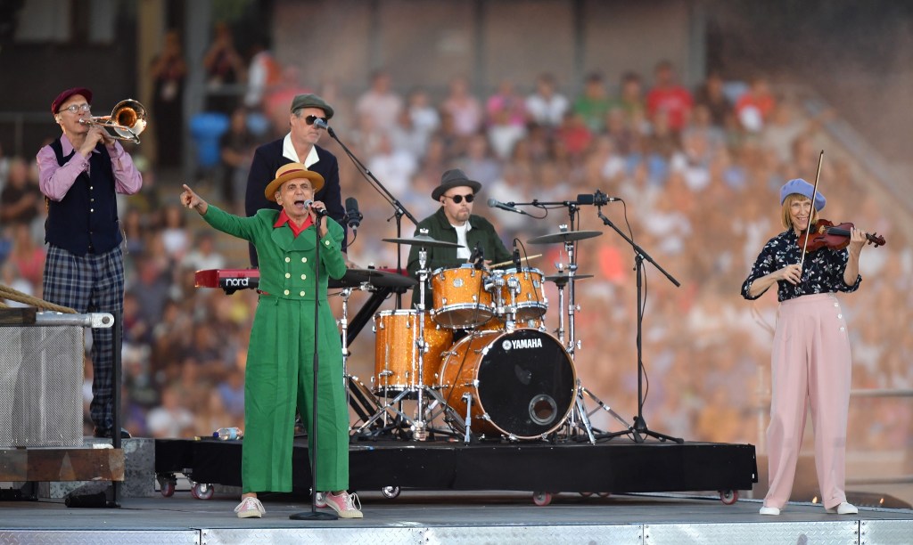 WHERE ARE THEY NOW? Dexy’s Midnight Runners – Talk About Pop Music