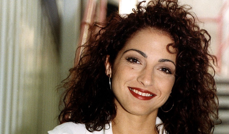 Gloria Estefan miami hit mix – Talk About Pop Music