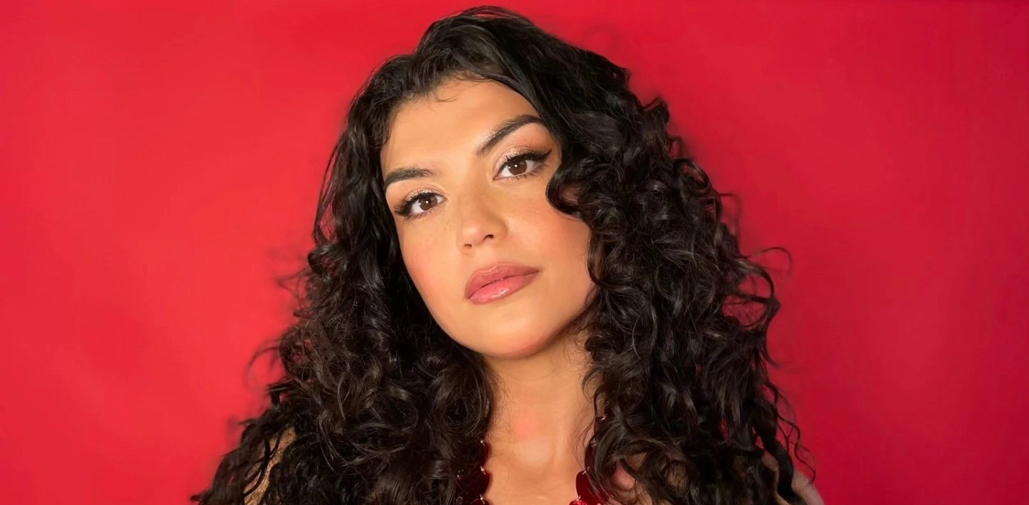 FRESH: ‘Wrong Places’ – Karen Harding – Talk About Pop Music